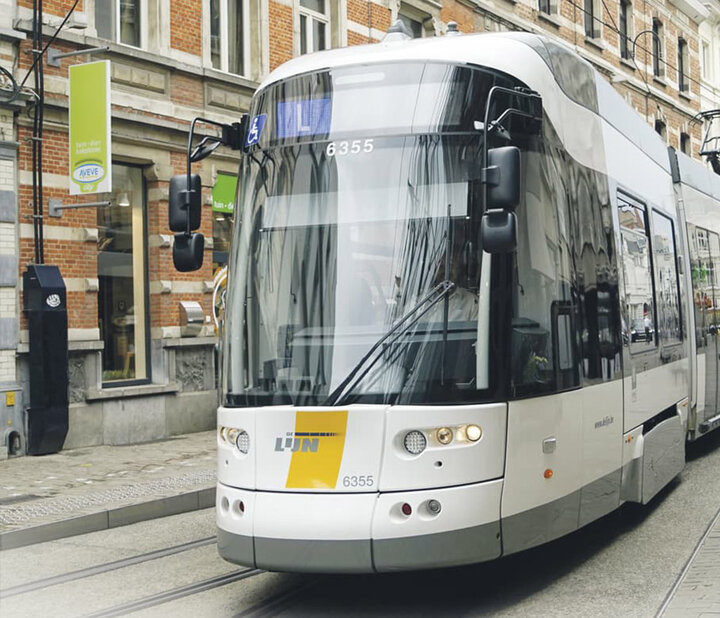 Rail vehicle systems & components | HÜBNER Group