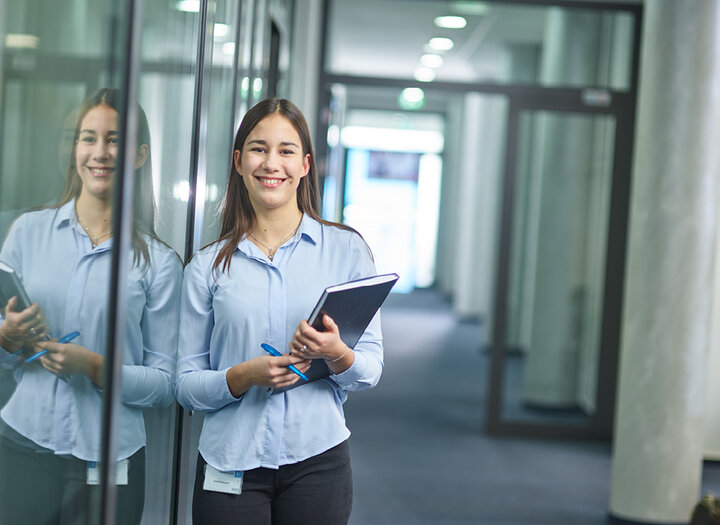 Dual Studies - Career | HÜBNER Group